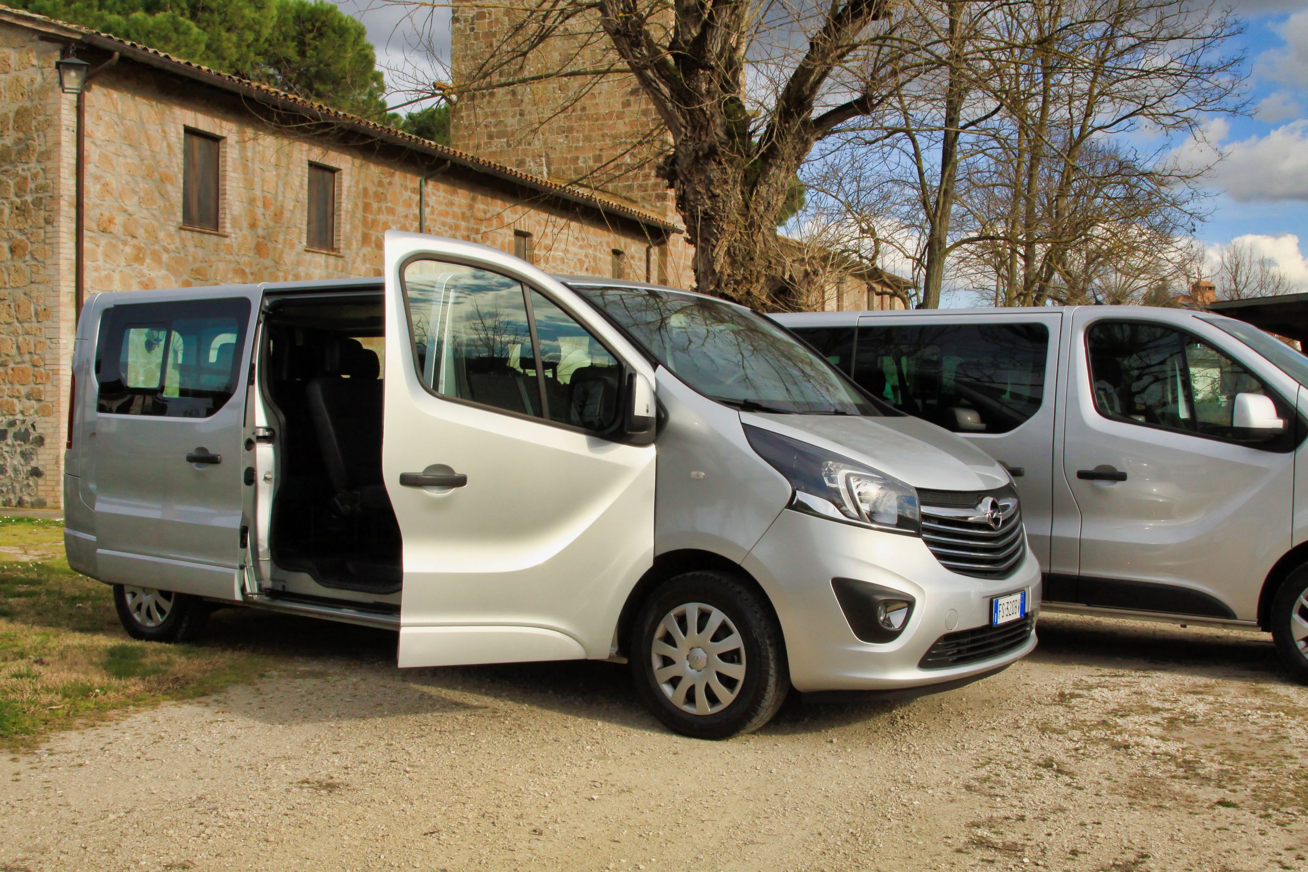 Noleggio pulmini 9 posti - Autonoleggio Gulliver Orvieto